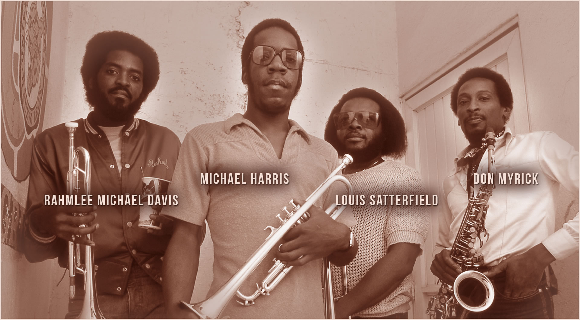 The Phenix Horns – The Official Website
